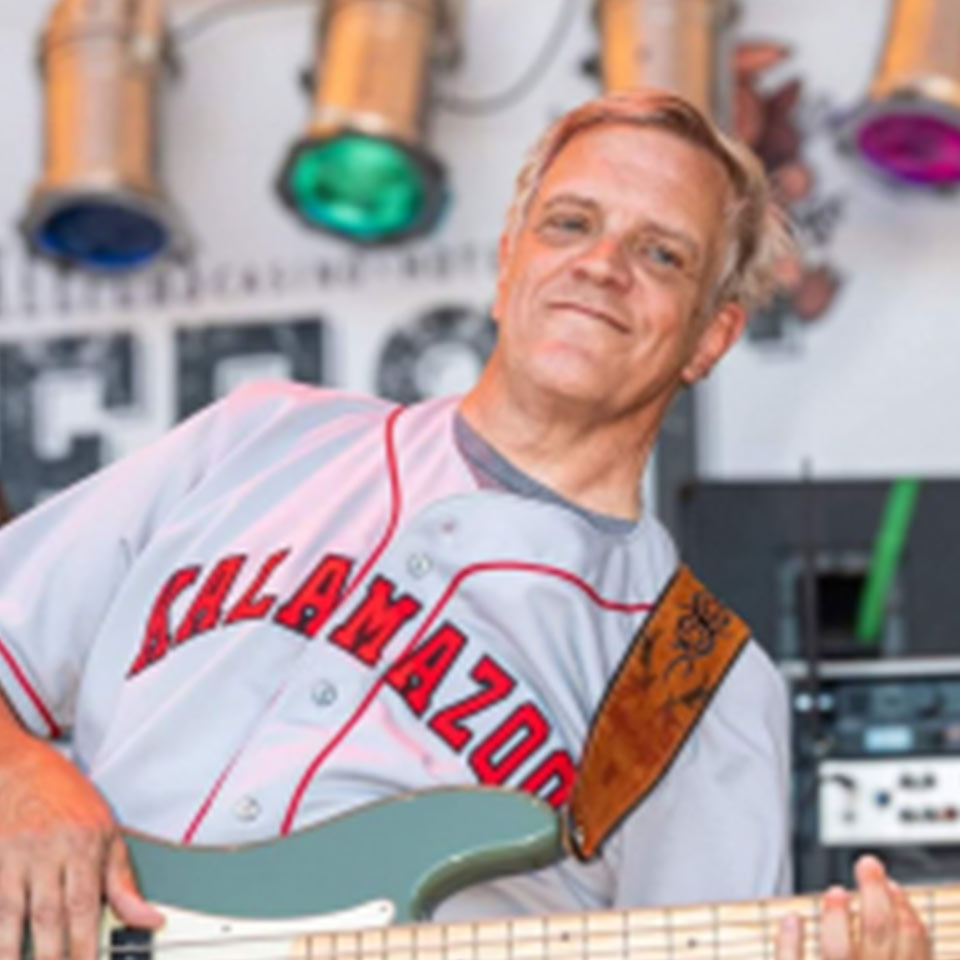 Who We Are - Cumulus Media